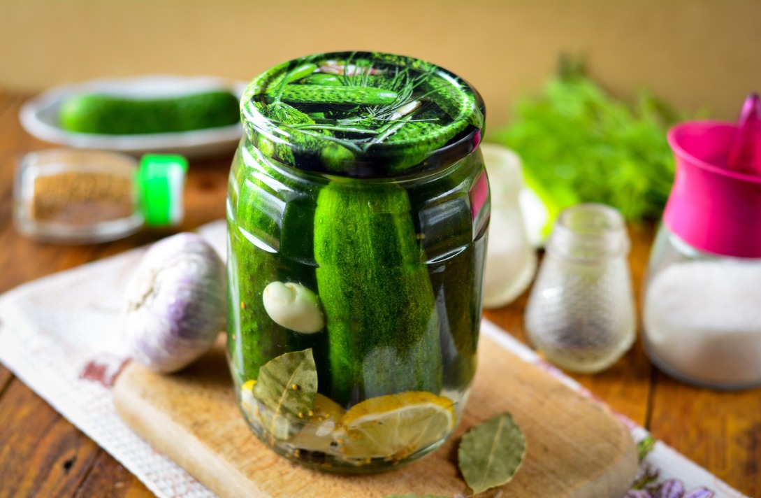 Agurkai su citrina žiemai - Receptas su nuotraukomis