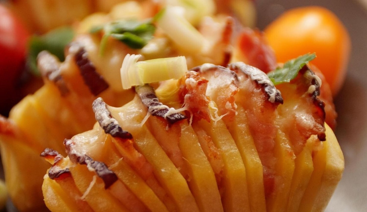 Bulvinis akordeonas - Receptas su nuotraukomis