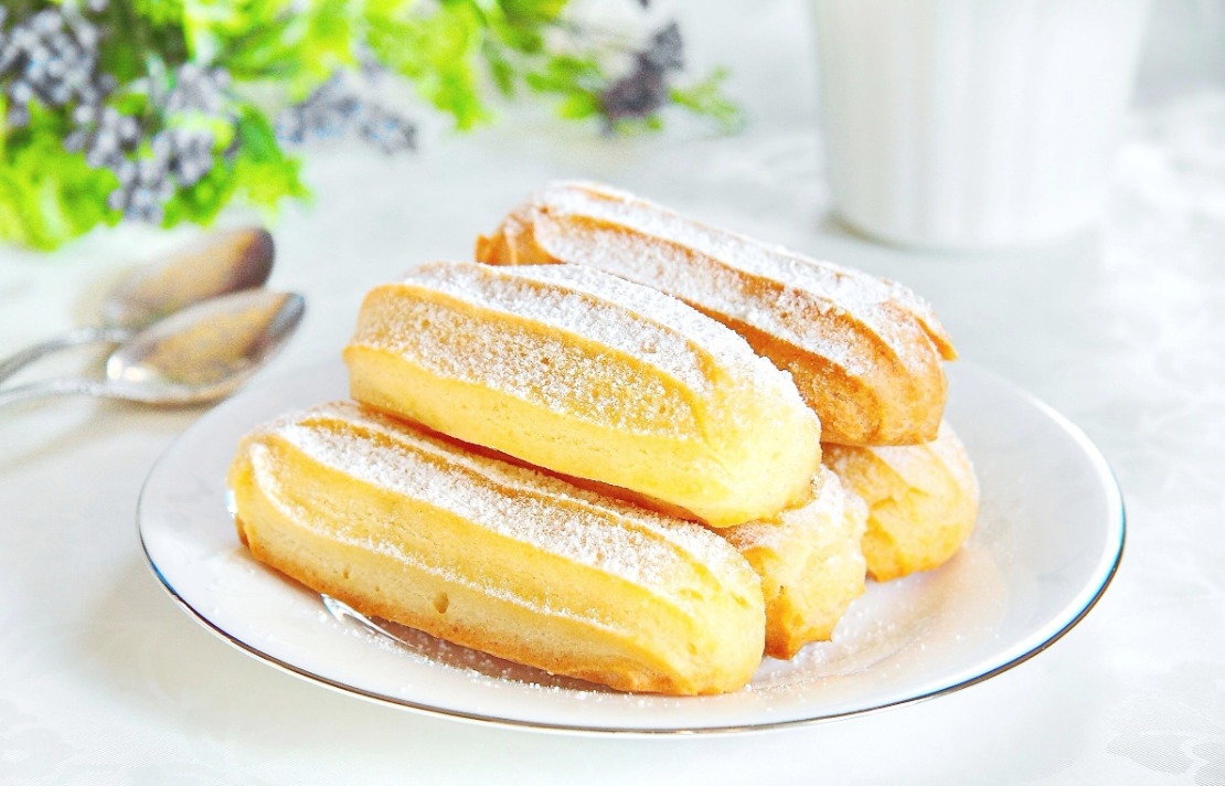 Eklerai su baltyminiu kremu - Receptas su nuotraukomis