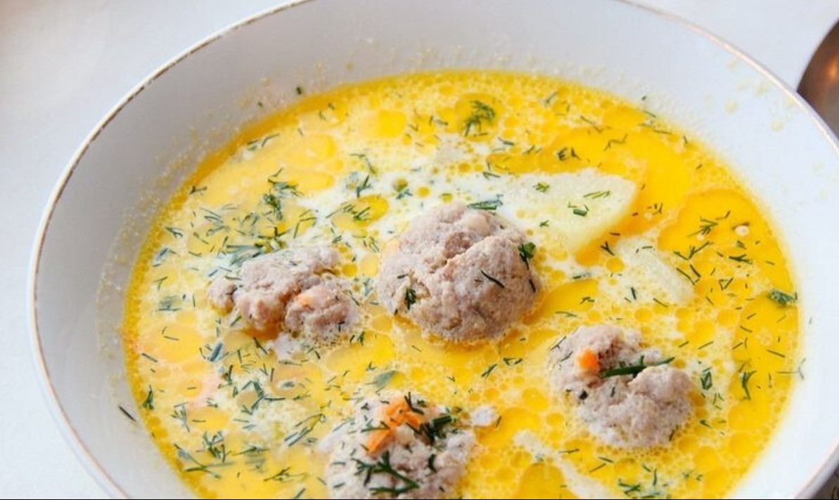 Kreminė sriuba su kukuliais - Receptas su nuotraukomis