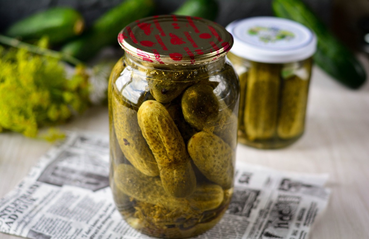 Marinuoti agurkai kaip parduotuvėje - Receptas su nuotraukomis