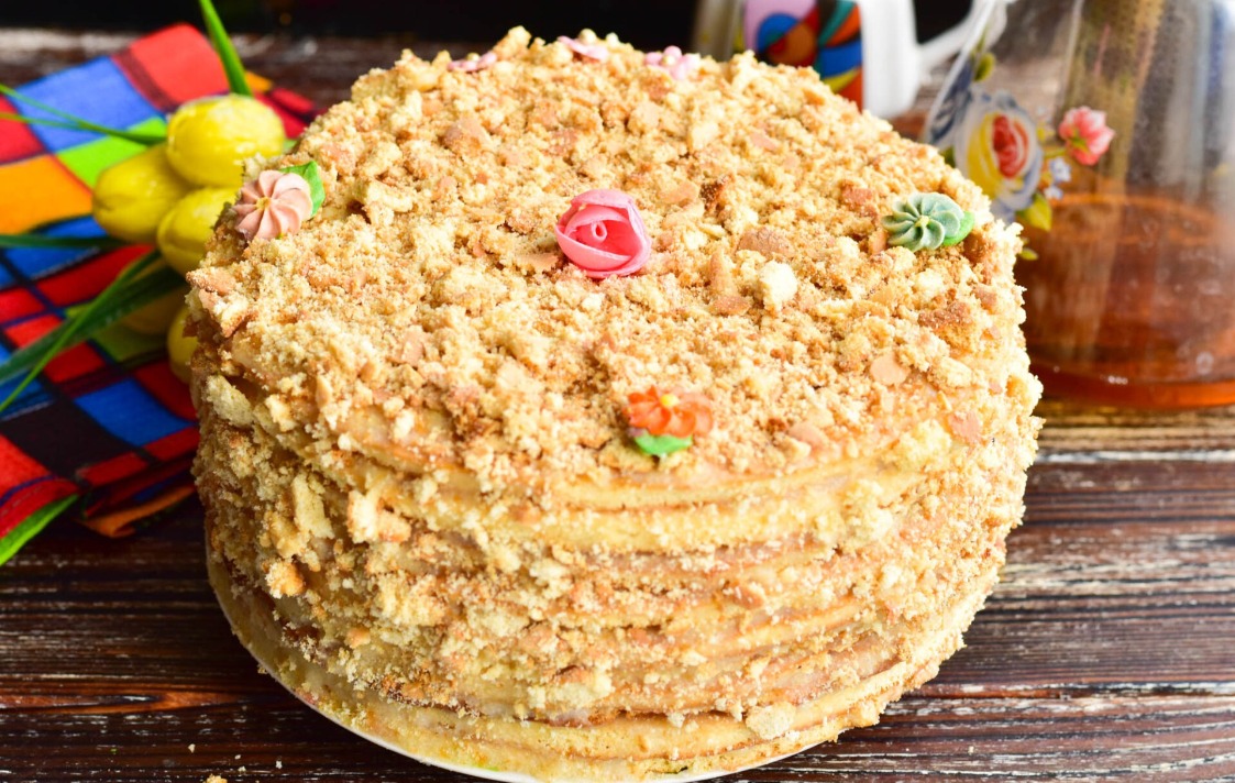 Medaus pyragas su manų kruopų kremu - Receptas su nuotraukomis