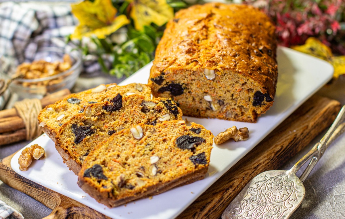 Morkų keksas su riešutais - Receptas su nuotraukomis