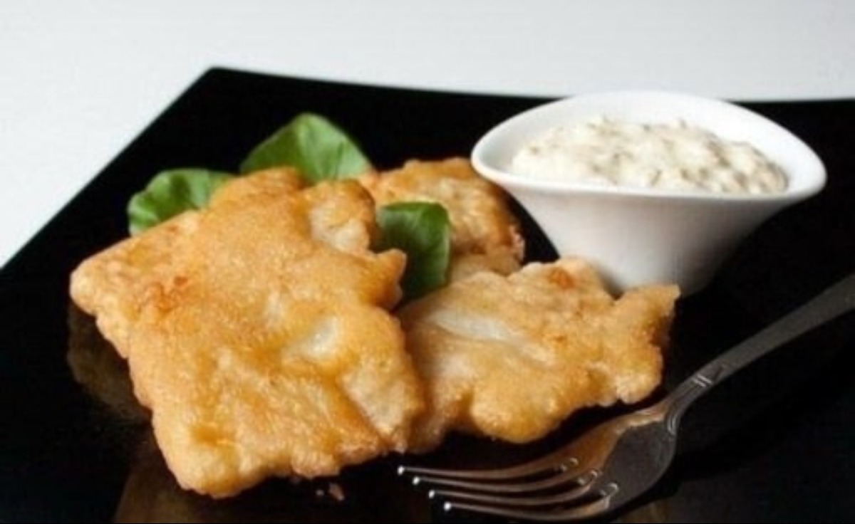 Tešloje kepta lydeka - Receptas su nuotraukomis